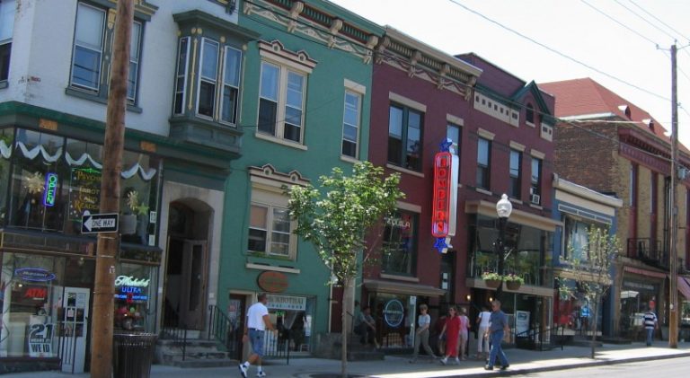 Lark Street - Lakes to Locks Passage